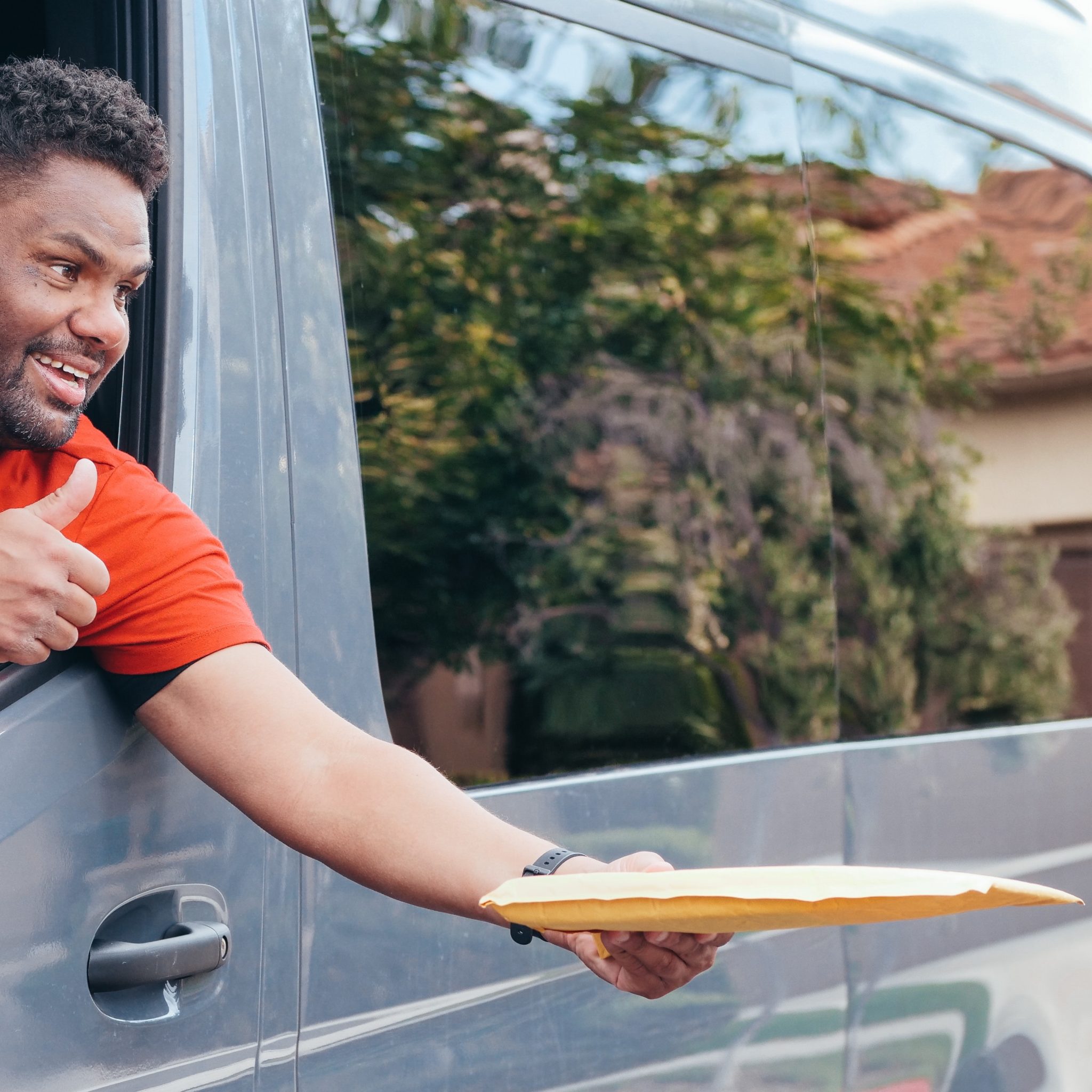 Electronic Express Named in Newsweek's "Best Online Shops of 2023"