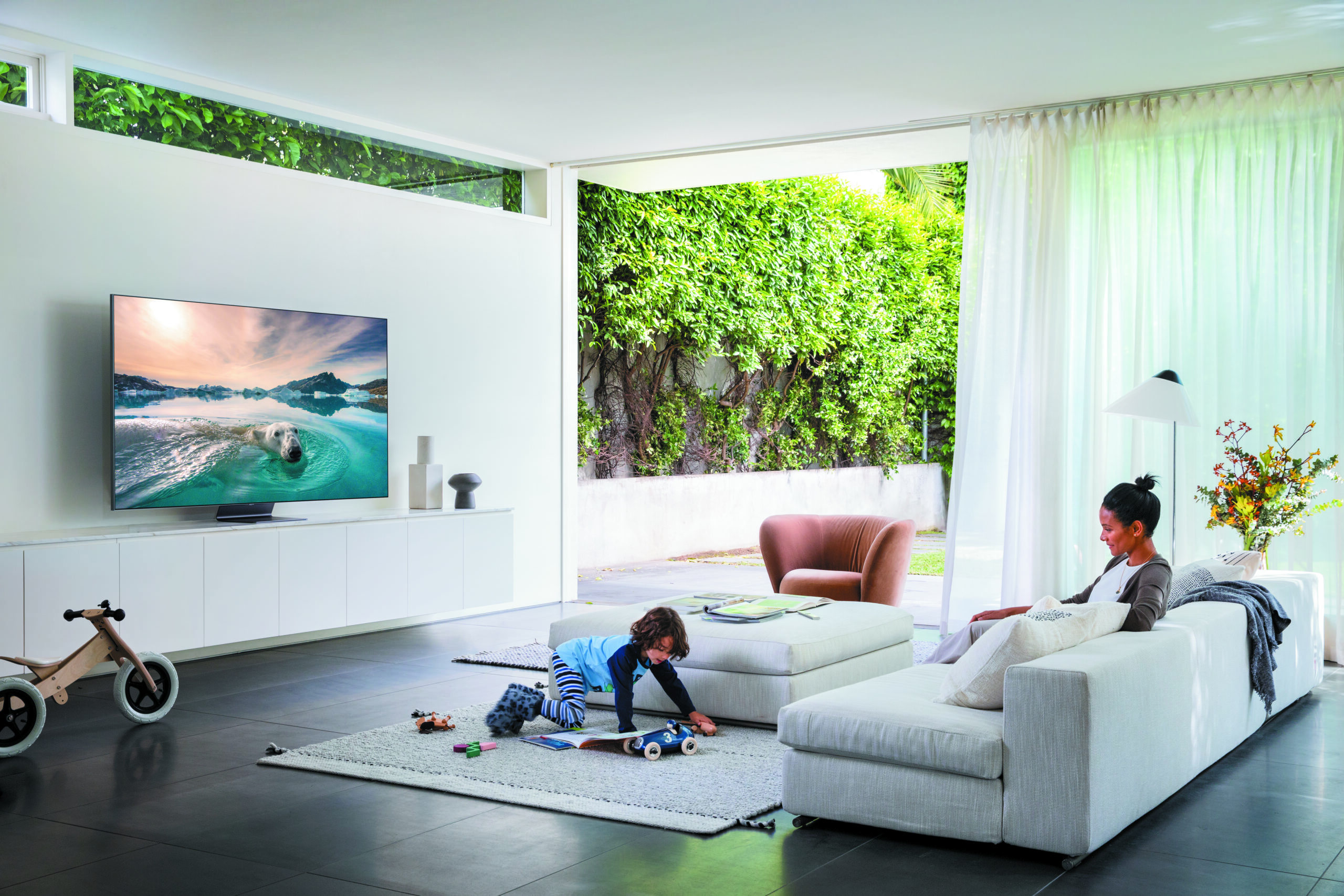 Transform Your Living Room with the Latest Trends in Home Entertainment!